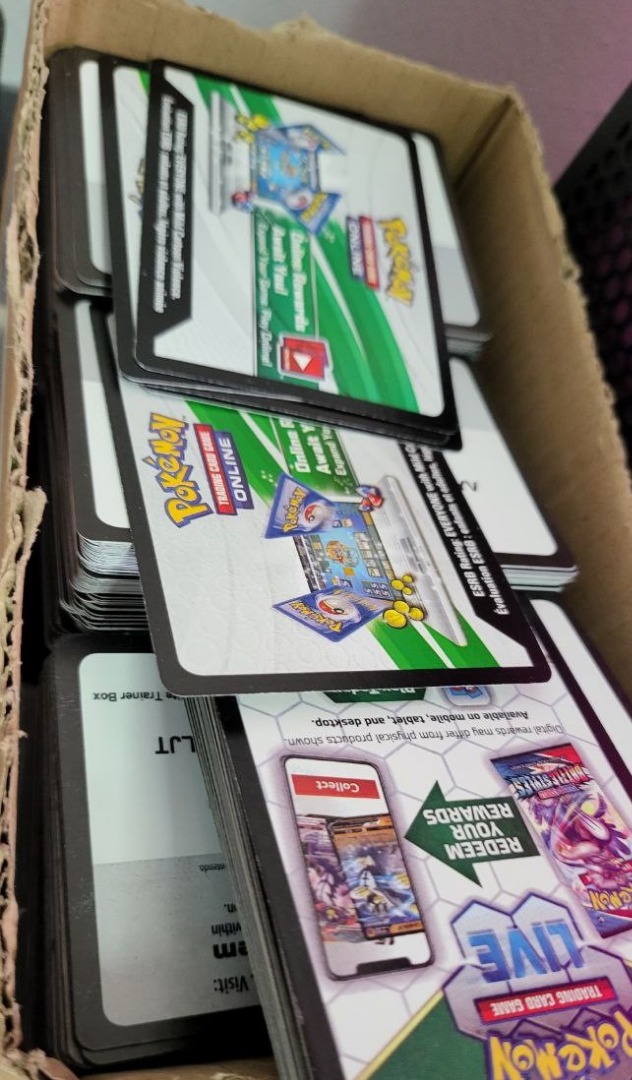 Random Pokemon code cards SWSH & SNV Not pikachu Not Charizard, Hobbies ...