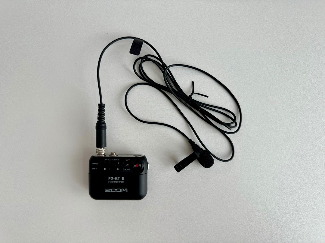 ZOOM F2-BT Compact Field Recorder & Lavalier Mic, Audio, Microphones on ...