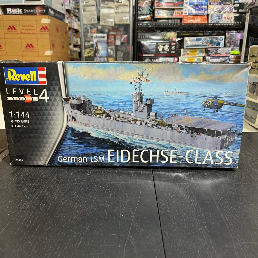 1/144 Revell German LSM Eidechse Class Model Kit, Hobbies & Toys, Toys ...