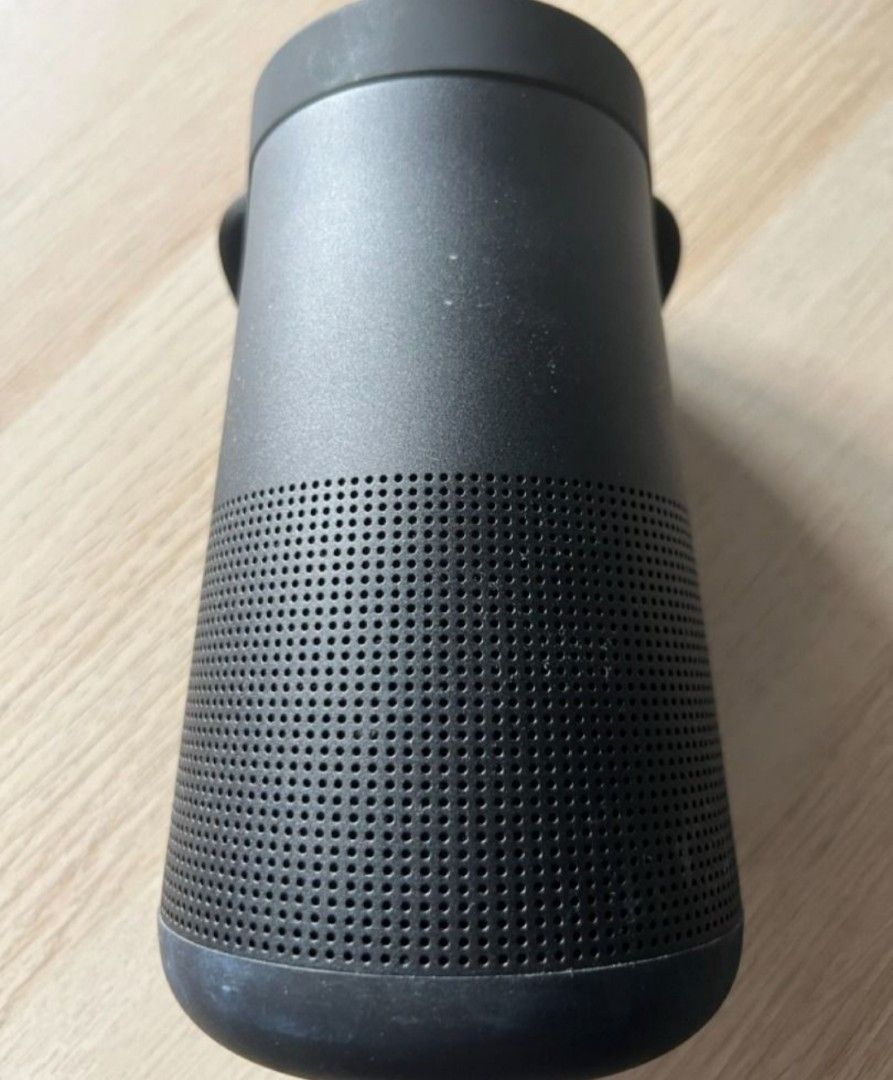 Bose Revolve Speaker, Audio, Soundbars, Speakers & Amplifiers on Carousell