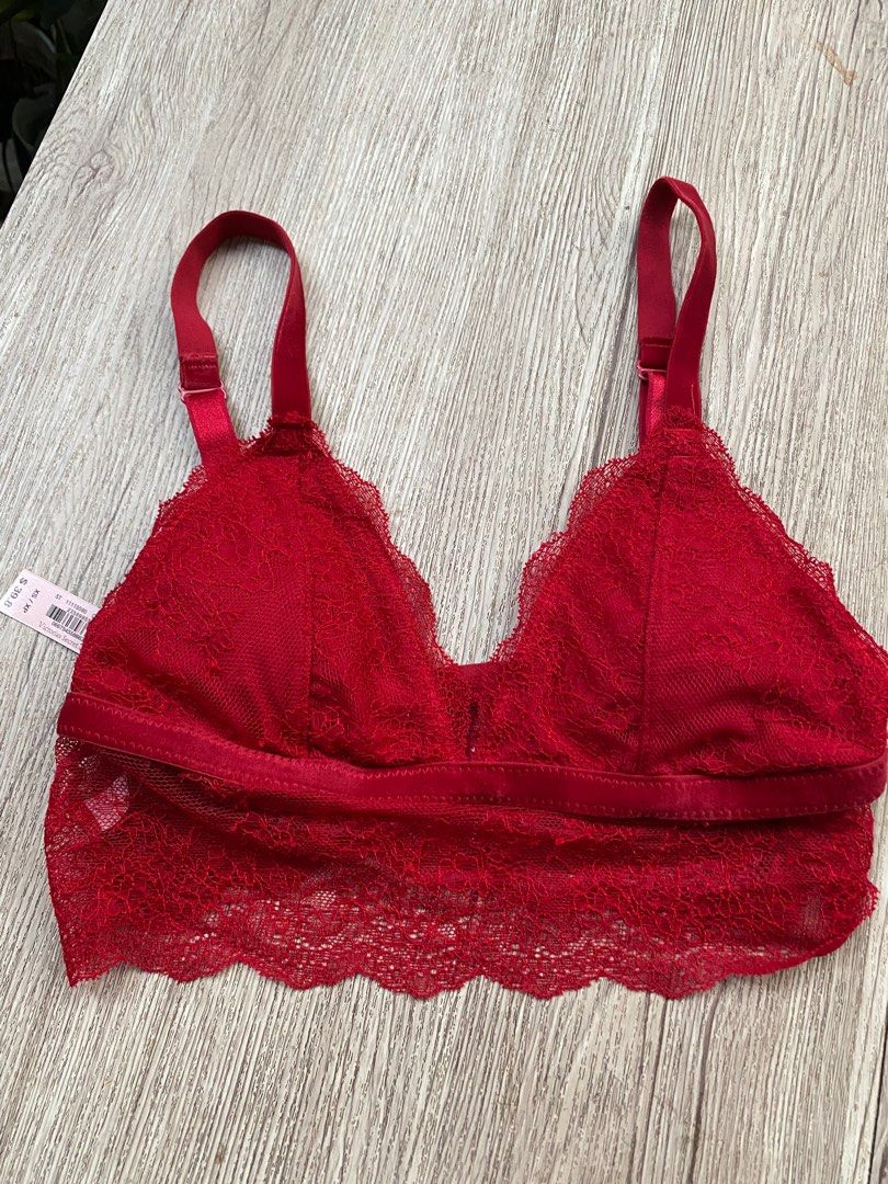 Bra Victoria Secret (ORI), Fesyen Wanita, Pakaian Wanita, Lainnya di ...