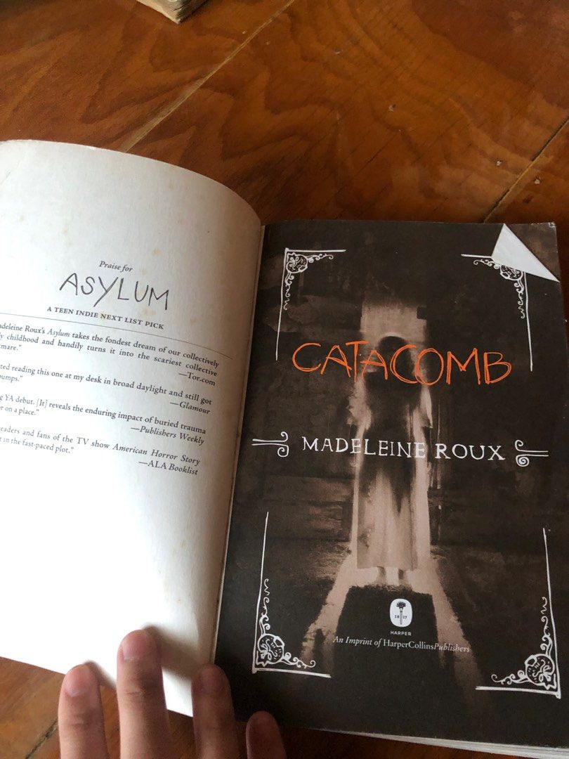 Catacomb by Madeleine Roux, Hobbies & Toys, Books & Magazines, Fiction ...