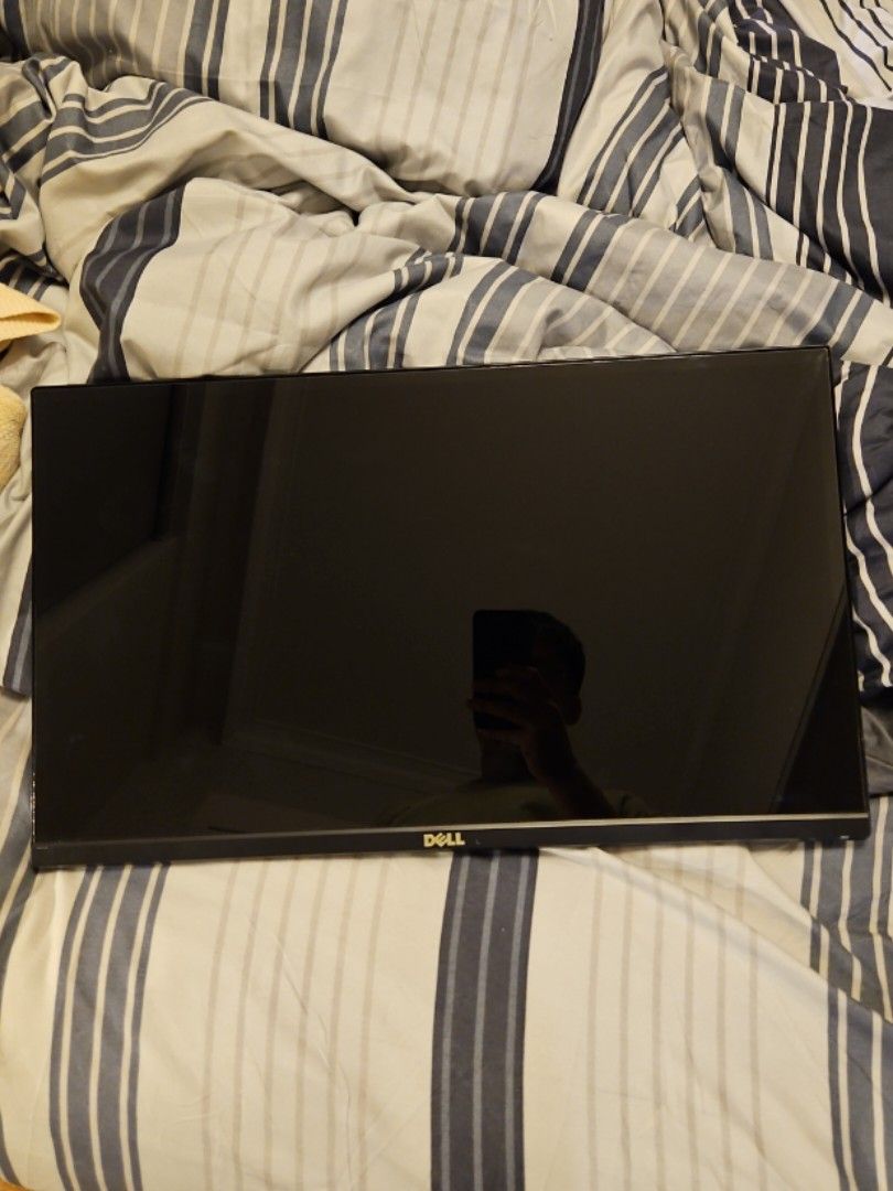 Dell S2340 Monitor, Computers & Tech, Desktops on Carousell