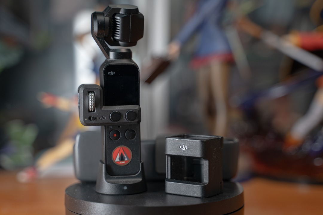 DJI Osmo Pocket 1, Photography, Video Cameras on Carousell