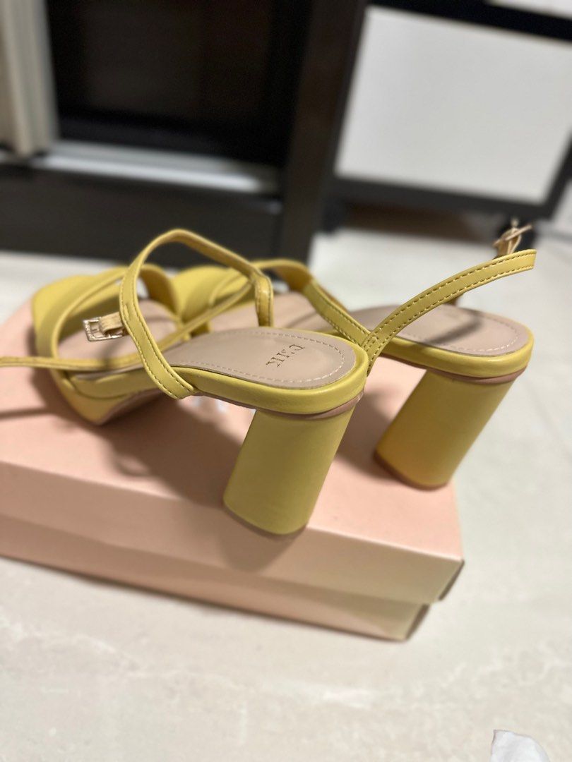 DMK shoes, Women's Fashion, Footwear, Heels on Carousell