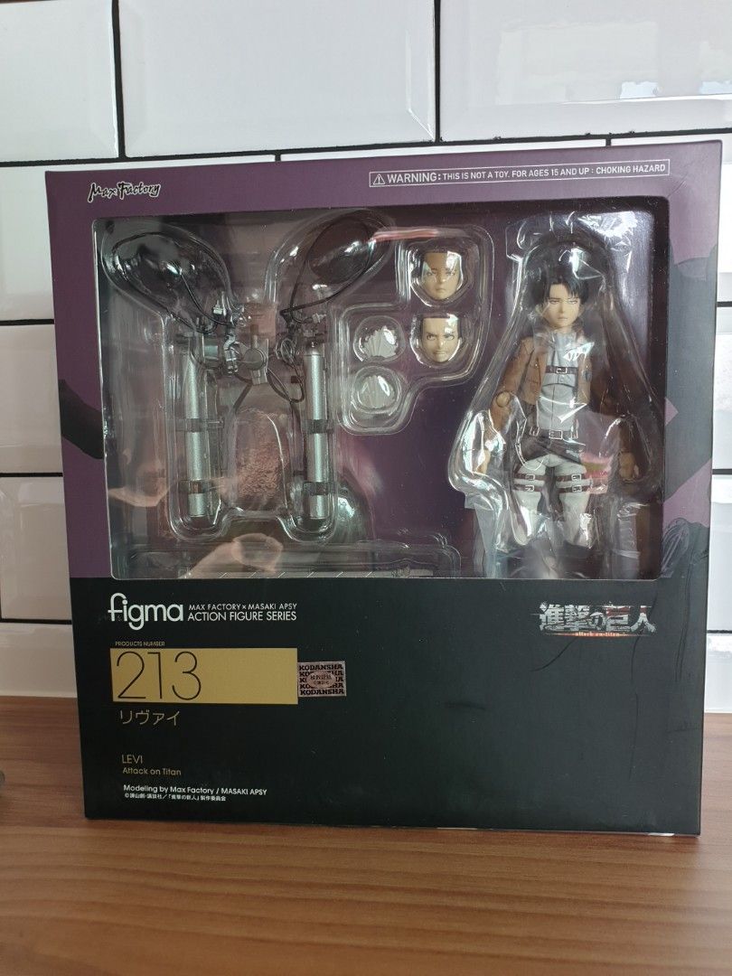 Figma Attack on Titans Levi 213 & Mikasa Ackerman 203(Sold), Hobbies ...