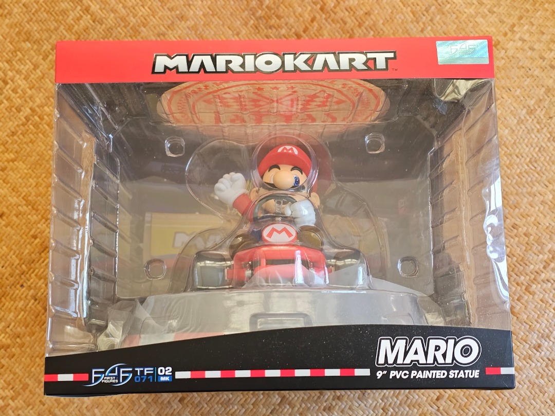 First 4 Figures Mario Kart: Mario Collector's Edition Statue, 興趣及遊戲, 玩具 ...