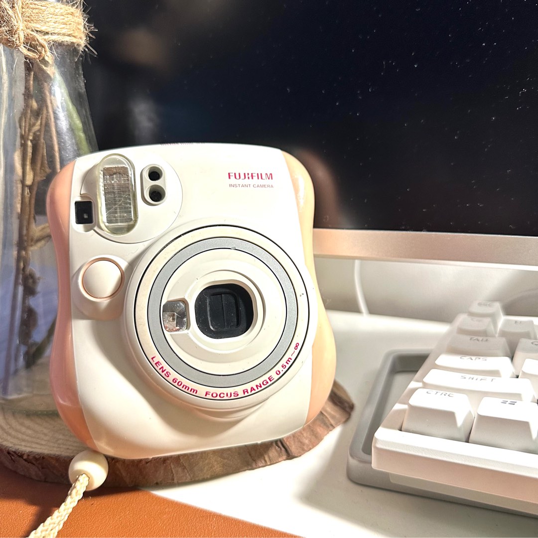 FUJIFILM INSTAX MINI PEACH, Photography, Cameras on Carousell