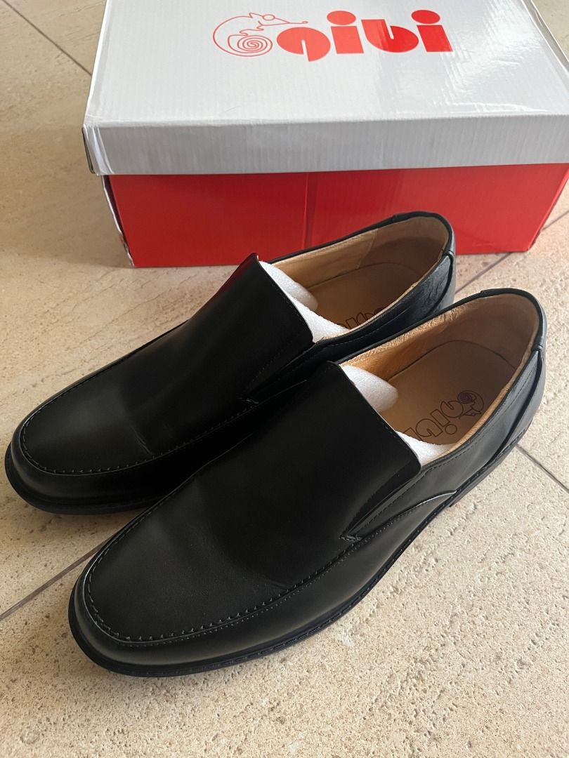 Gibi Black Leather Shoes, Men's Fashion, Footwear, Dress Shoes on Carousell