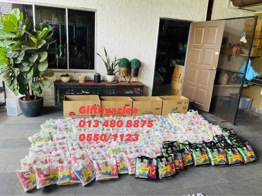 Goodies pack, Food & Drinks, Gift Baskets & Hampers on Carousell