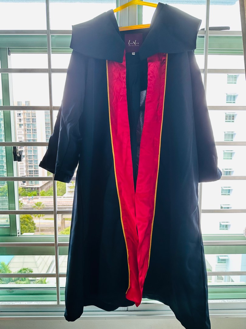 Graduation Gown, Men's Fashion, Activewear on Carousell