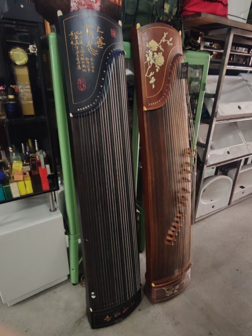 Gu zheng or Chinese zither, Hobbies & Toys, Music & Media, Musical ...