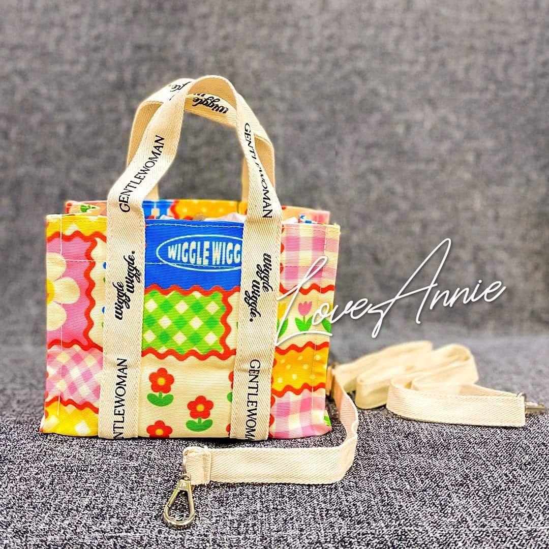 GW x WIGGLE GARDEN MICRO BOX TOTE BAG, Women's Fashion, Bags & Wallets ...