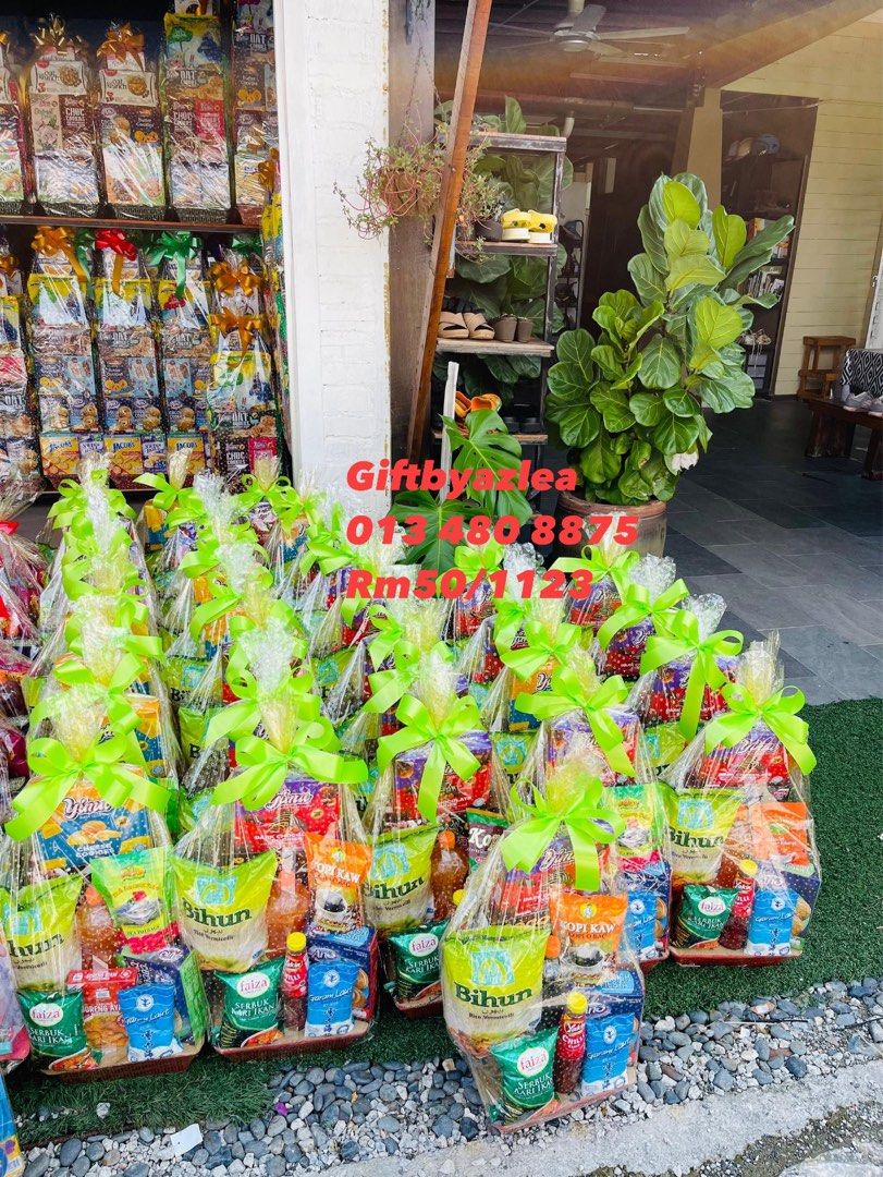 Hamper biskut dan barangan dapur, Food & Drinks, Gift Baskets & Hampers ...