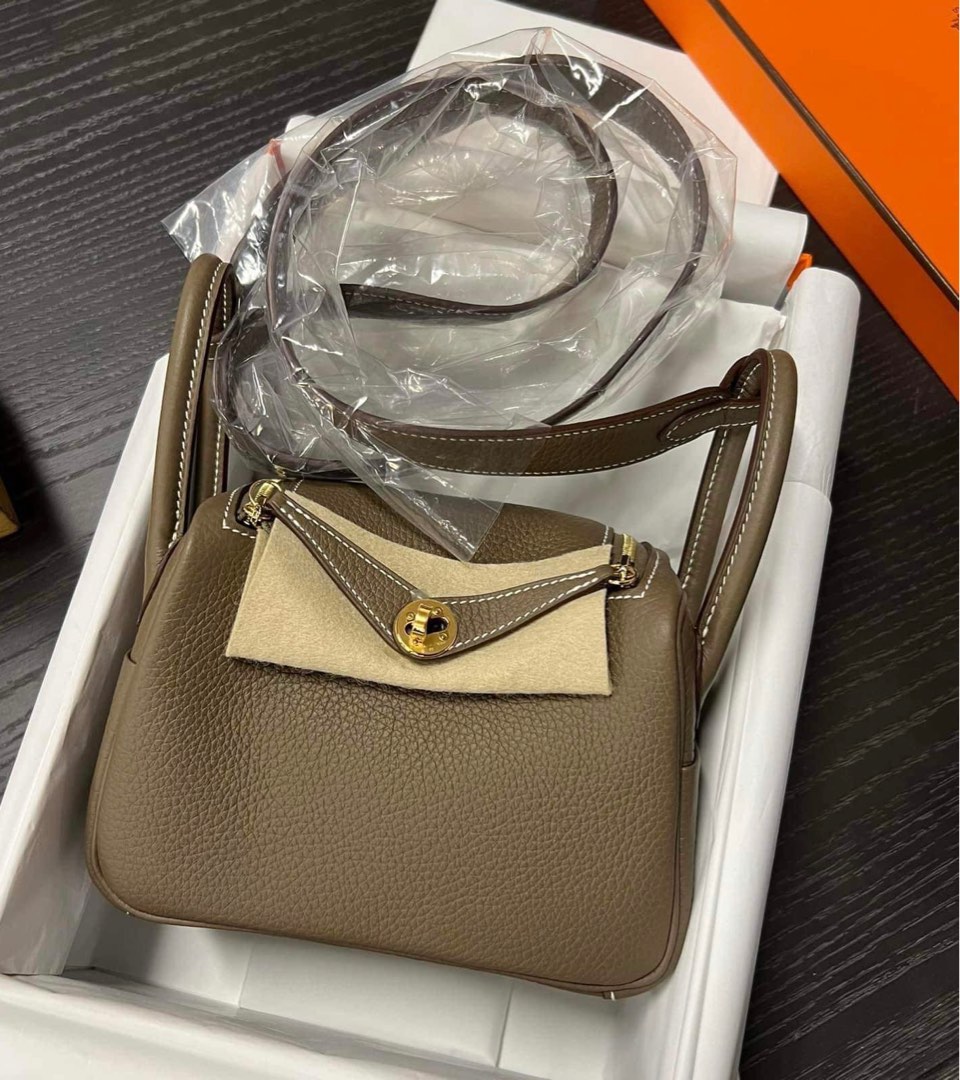 Hermes Mini Lindy Etoupe Ghw, Women's Fashion, Bags & Wallets, Shoulder ...