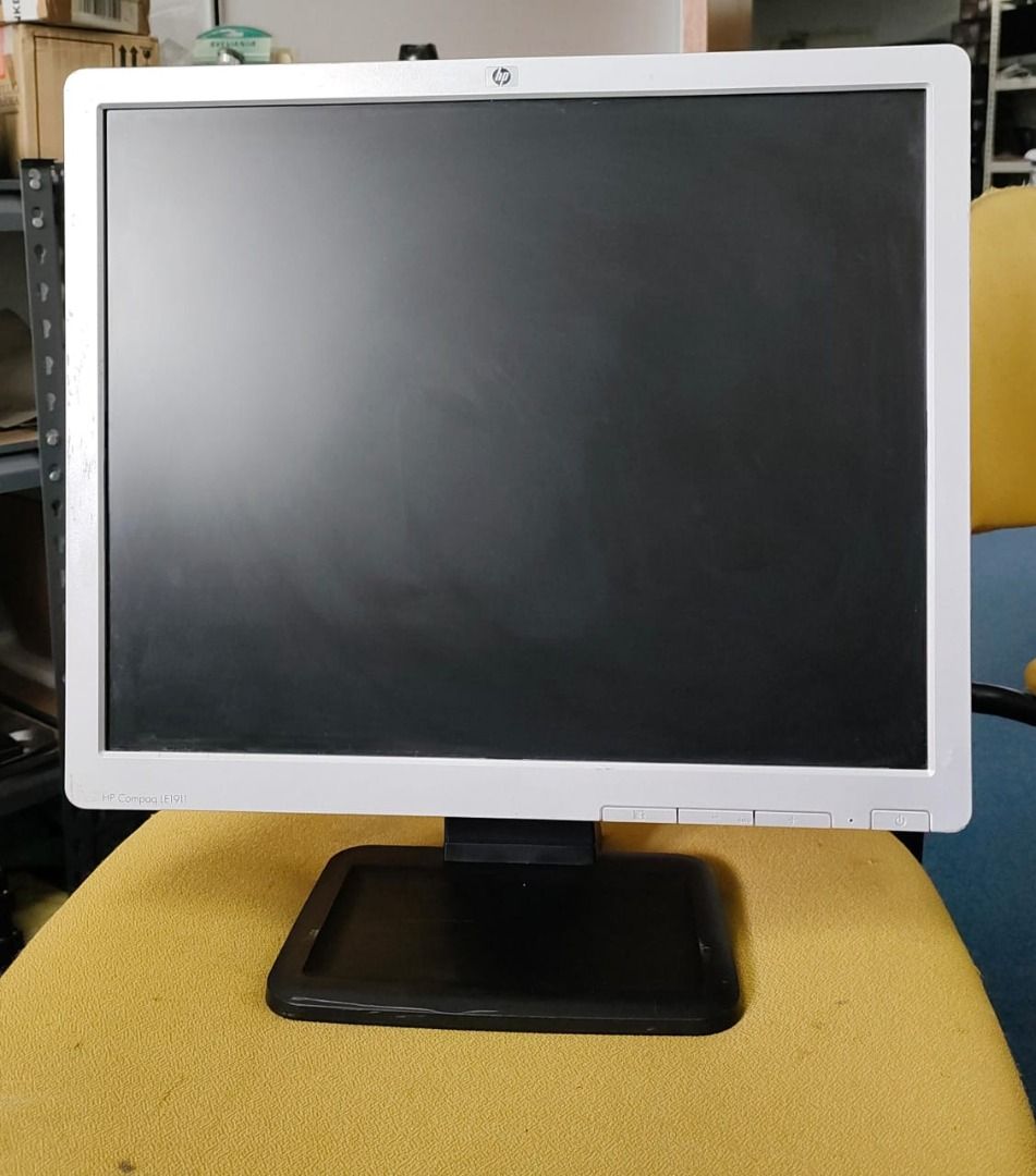 Hp 19" Square Monitor, Computers & Tech, Parts & Accessories, Monitor ...