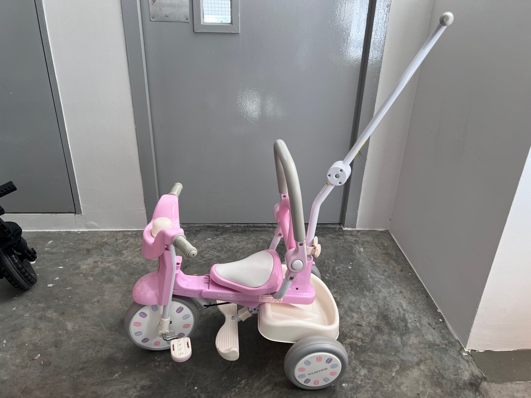iimo Kids Tricycle, Babies & Kids, Going Out, Strollers on Carousell