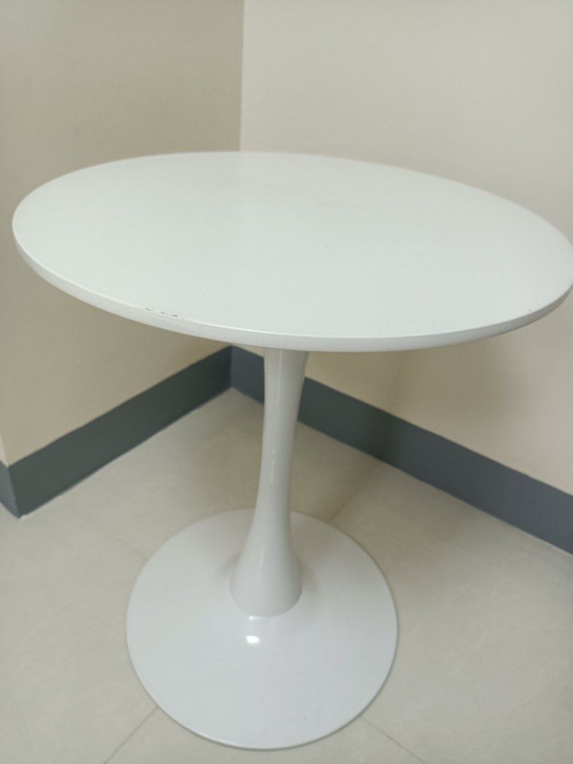 IKEA TULIP TABLE LOOKALIKE Nordic Scandinavian white round table ...