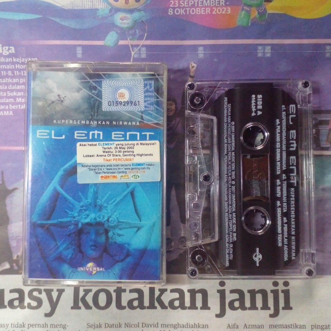 Kaset Element Kupersembahkan Nirwana, Hobbies & Toys, Music & Media ...