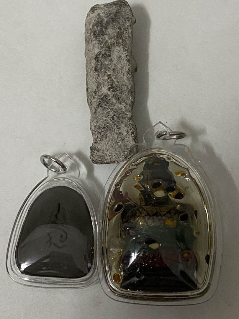 Kumanthong Lp Erp Wat Khao Din Tai Lp Sangya, Hobbies & Toys ...