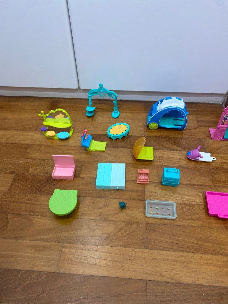 LPS props, Hobbies & Toys, Toys & Games on Carousell