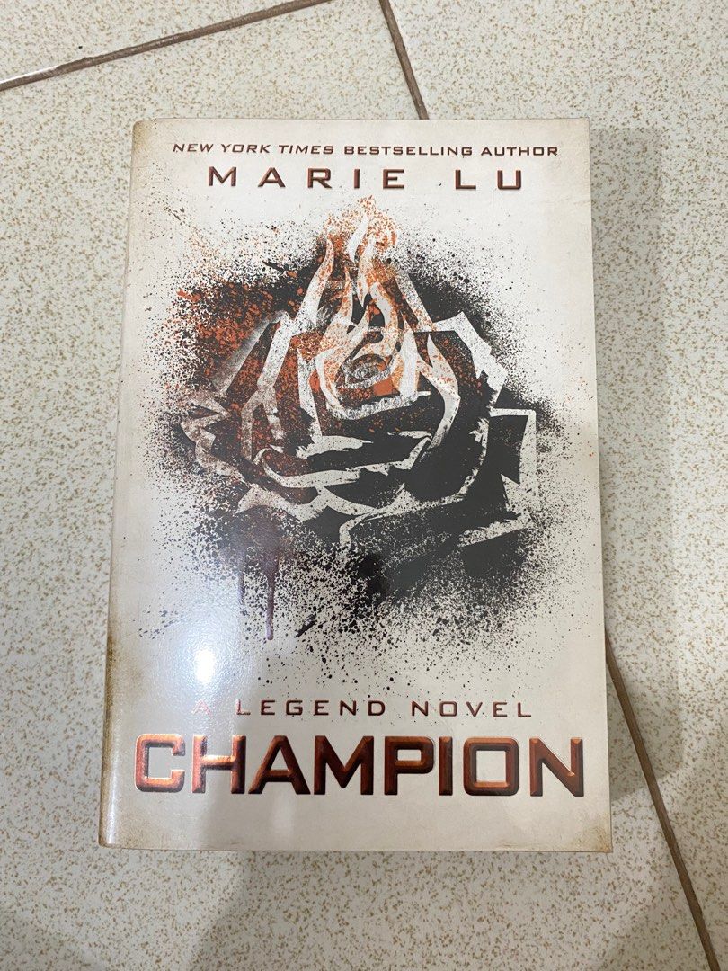 Marie Lu Book Bundle, Hobbies & Toys, Books & Magazines, Fiction & Non ...