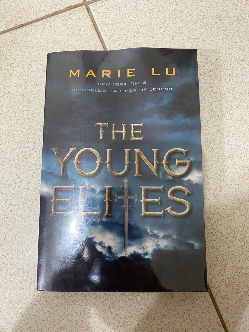 Marie Lu Book Bundle, Hobbies & Toys, Books & Magazines, Fiction & Non ...