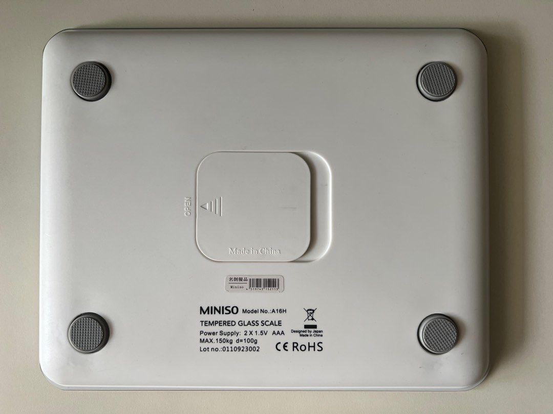 Miniso We Bare Bears weighing scale, Health & Nutrition, Health ...