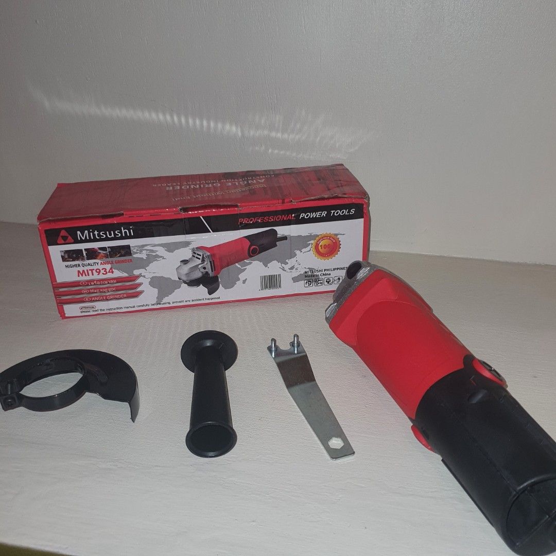 Mitsushi angle grinder, Commercial & Industrial, Construction Tools ...