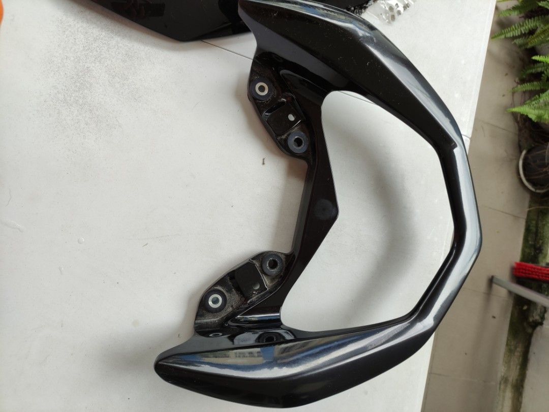 Nmax v2 grab rail visor, Motorbikes, Motorbike Parts & Accessories ...