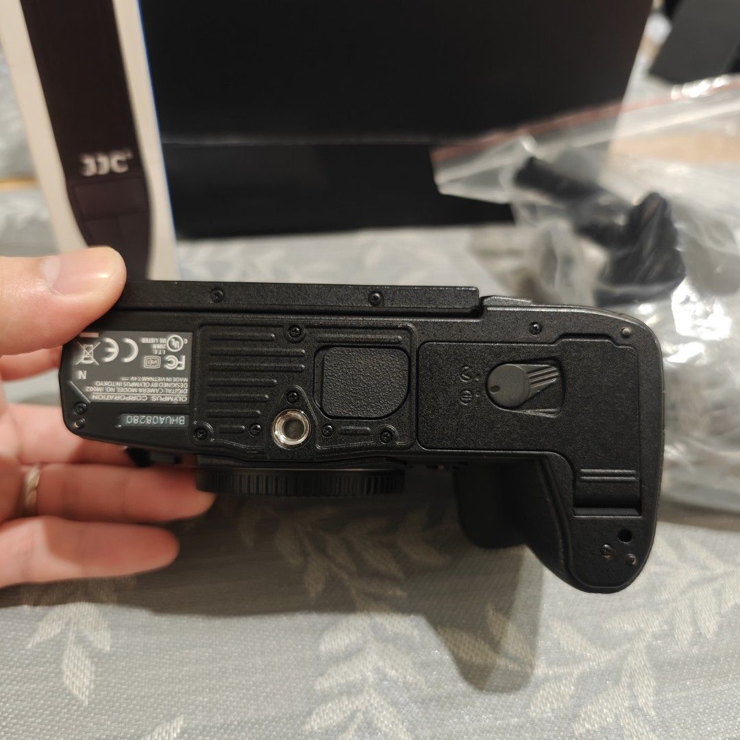 Olympus OMD EM1ii EM1 Mark II 2, Photography, Cameras on Carousell