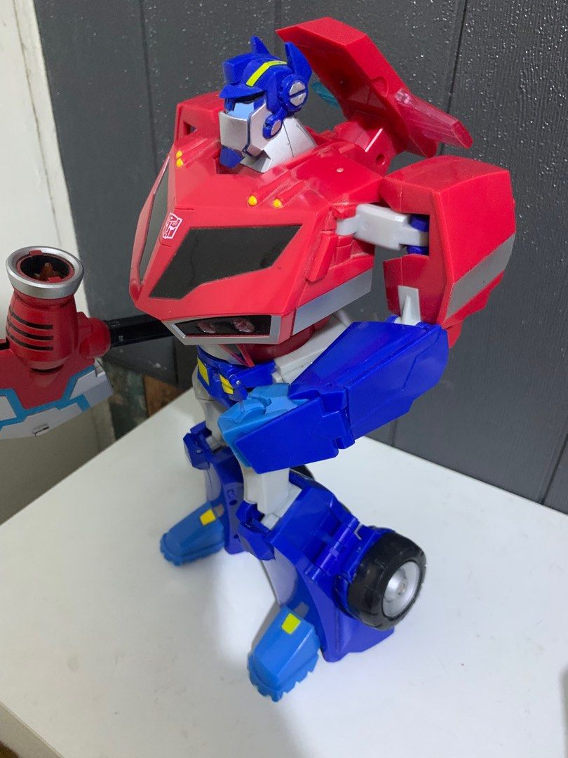 Optimus Prime, Hobbies & Toys, Toys & Games on Carousell