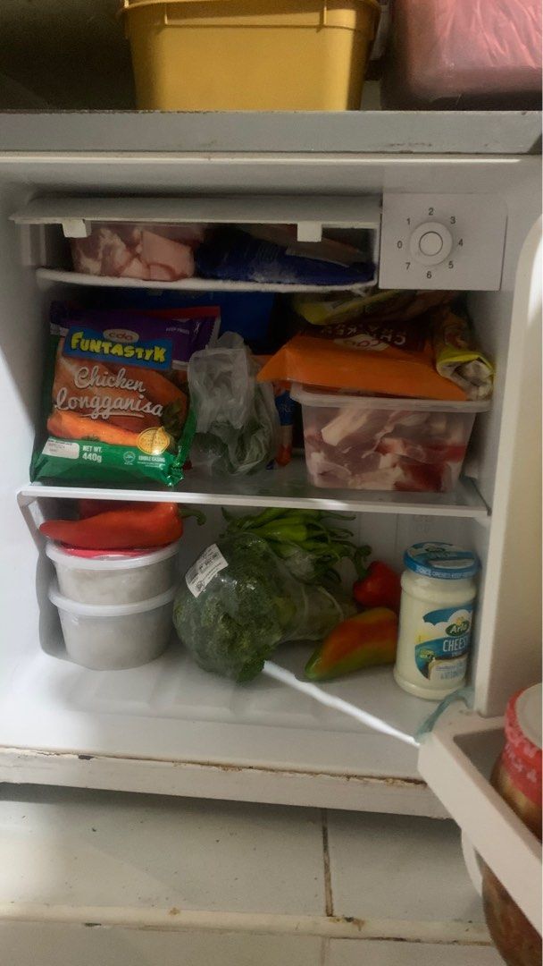 PRELOVED EUREKA MINI BAR REF / REFRIGERATOR, Furniture & Home Living ...