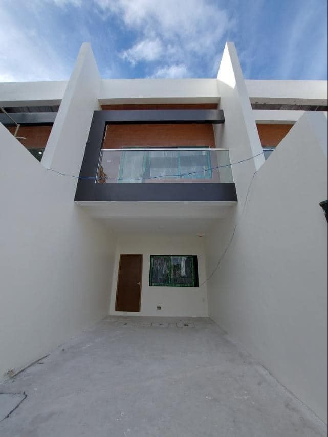 RFO 3 Bedroom Townhouse in Metrocor B Homes, Talon 5, Las Piñas City ...