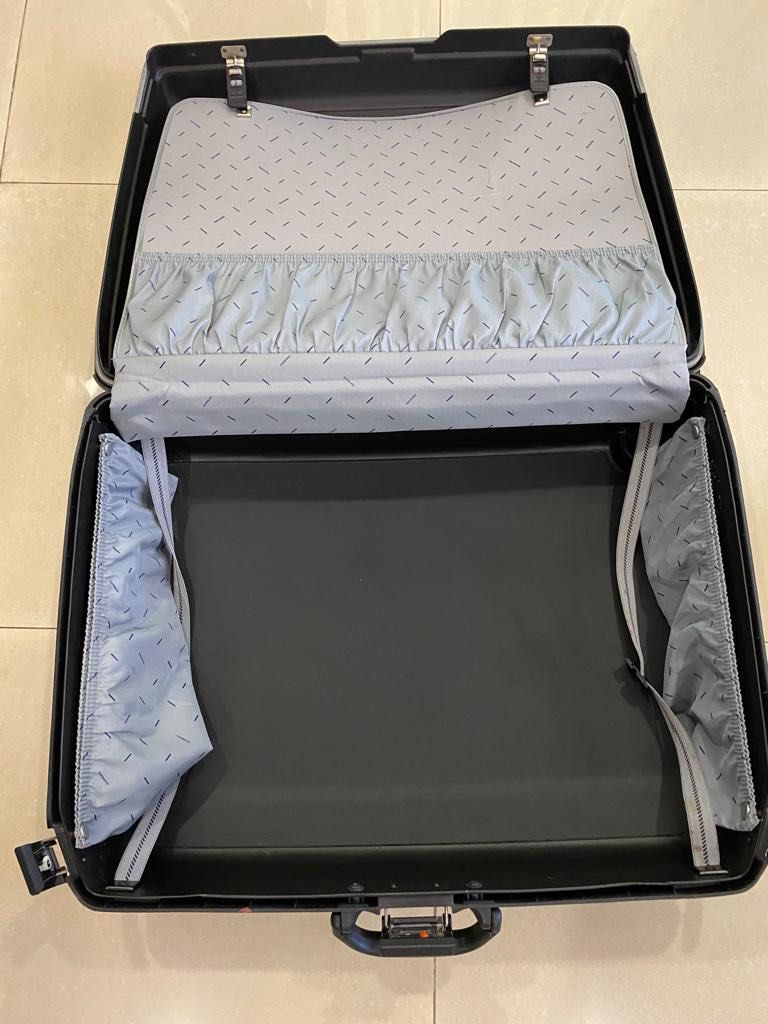 Samsonite Oyster Hardside Shell Wheeled Luggage, Hobbies & Toys, Travel ...