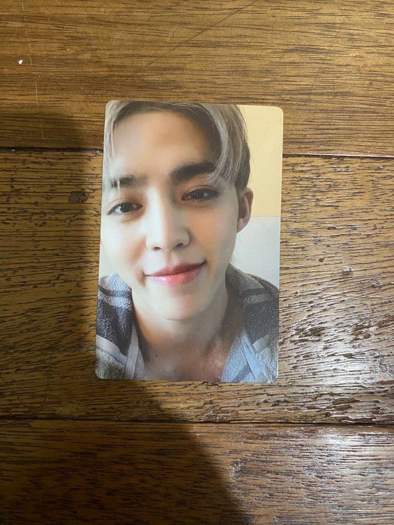 Scoups photocard, Hobbies & Toys, Memorabilia & Collectibles, K-Wave on ...