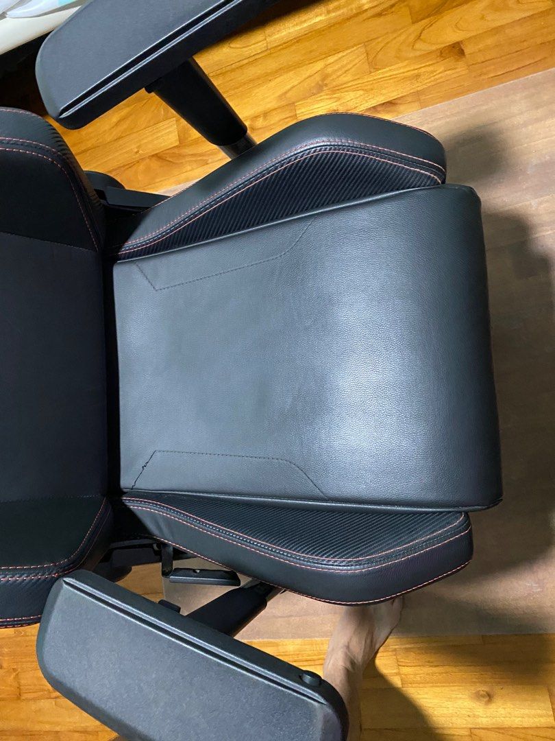 Secretlab Omega, Furniture & Home Living, Furniture, Chairs on Carousell