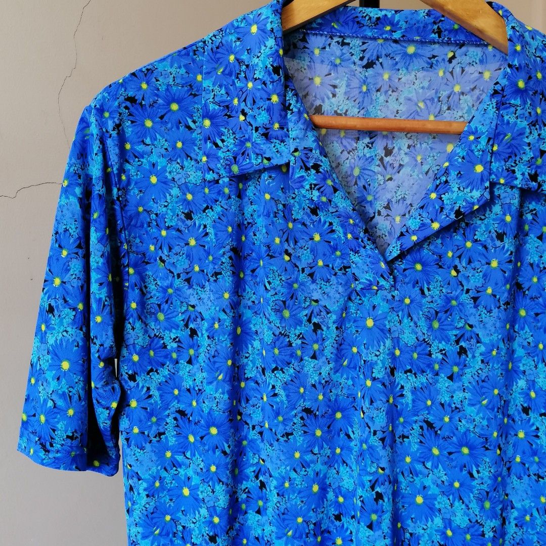 [Shopee] Blue Daisy Dryfit Polo Shirt, Women's Fashion, Tops, Shirts on ...