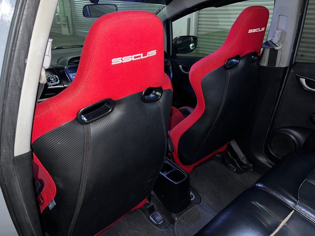 SSCUS SEMI BUCKET SEAT GE6 Honda fit with bracket, Car Accessories ...
