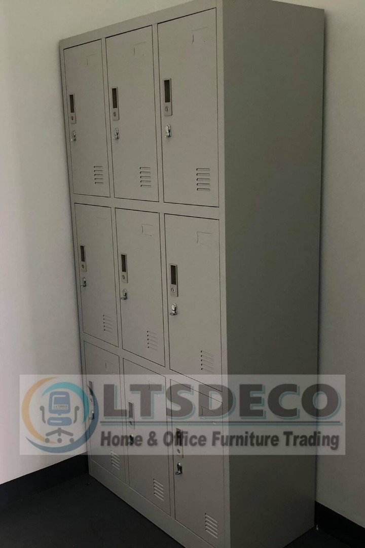 STEEL LOCKER FIXTURE FURNITURE AND PARTITION, Furniture & Home Living ...