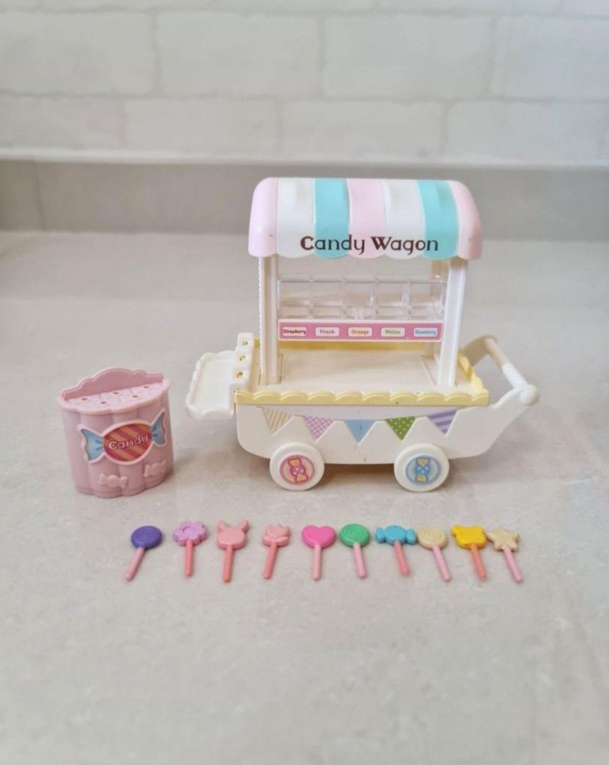 Sylvanian Families Bundle Popcorn Shoes Candy Wagon & Doughnut Shop ...