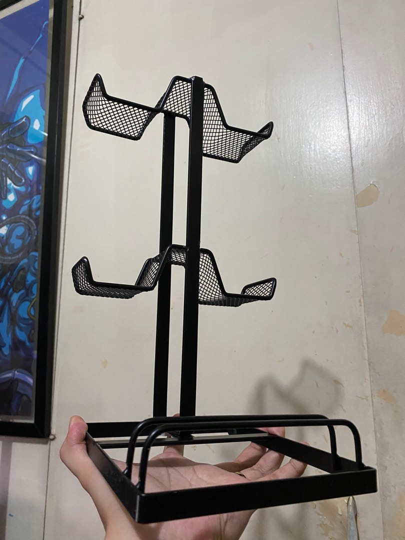 Table Metal rack organizer, Furniture & Home Living, Furniture, Shelves ...