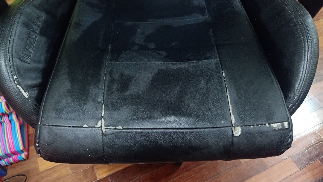 Tomaz - Blaze X Pro, Furniture & Home Living, Furniture, Chairs on ...