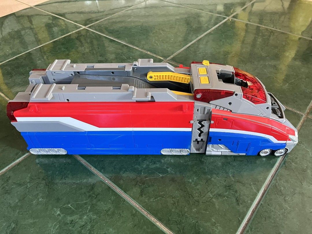 TOMICA HYPER RESCUE X HYPER BLUE POLICE HYPER GRANNER MULTIFORM CAR ...