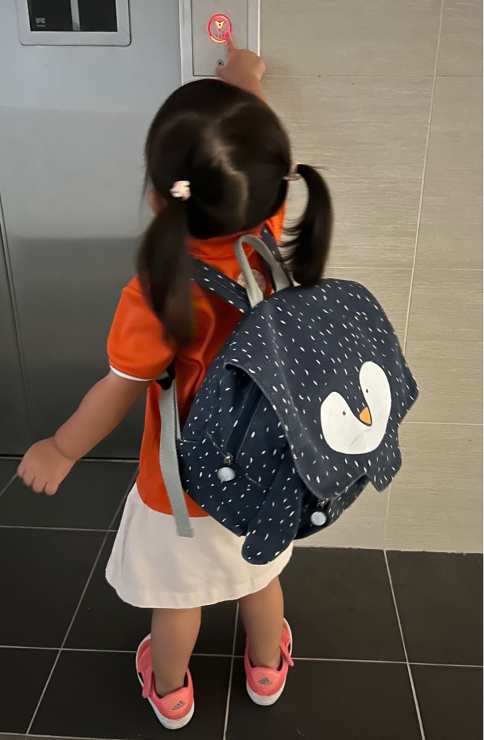Trixie Backpack Messenger Bag Kindergarten School Bag, Babies & Kids ...