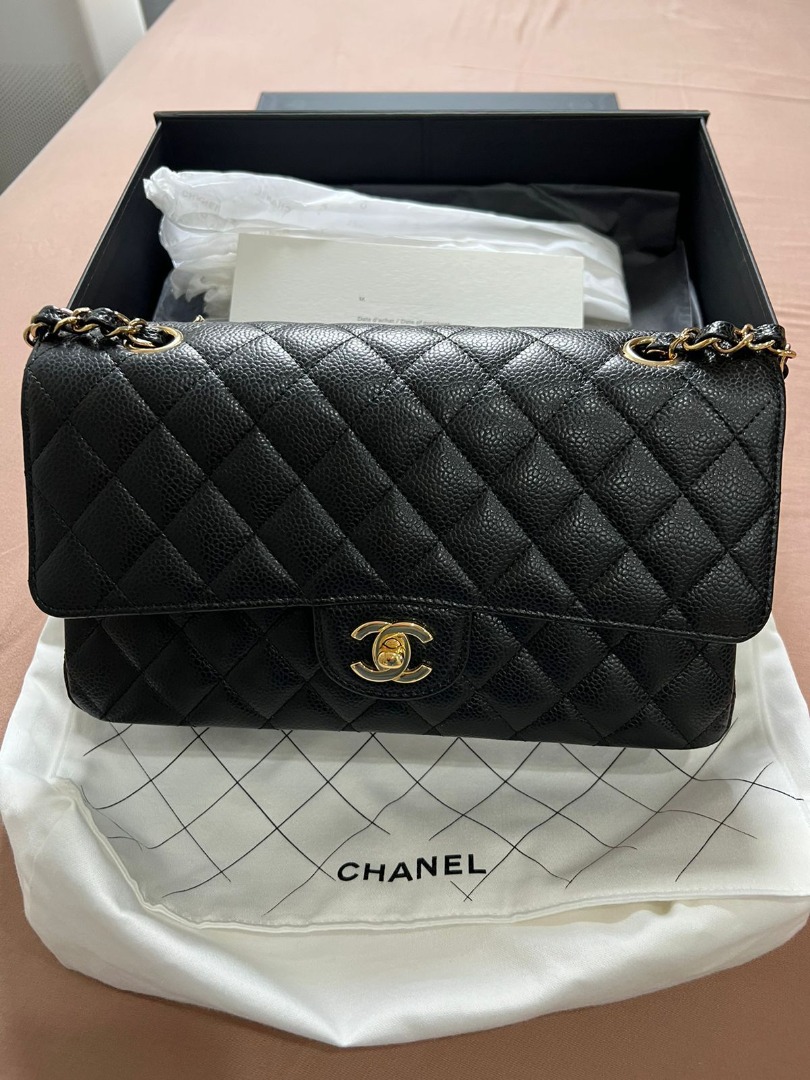 Very very like new chanel medium black cav ghw chip complete set , june ...