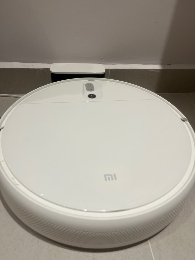 Xiaomi Robot Vacuum Cleaner 2C, TV & Home Appliances, Vacuum Cleaner ...
