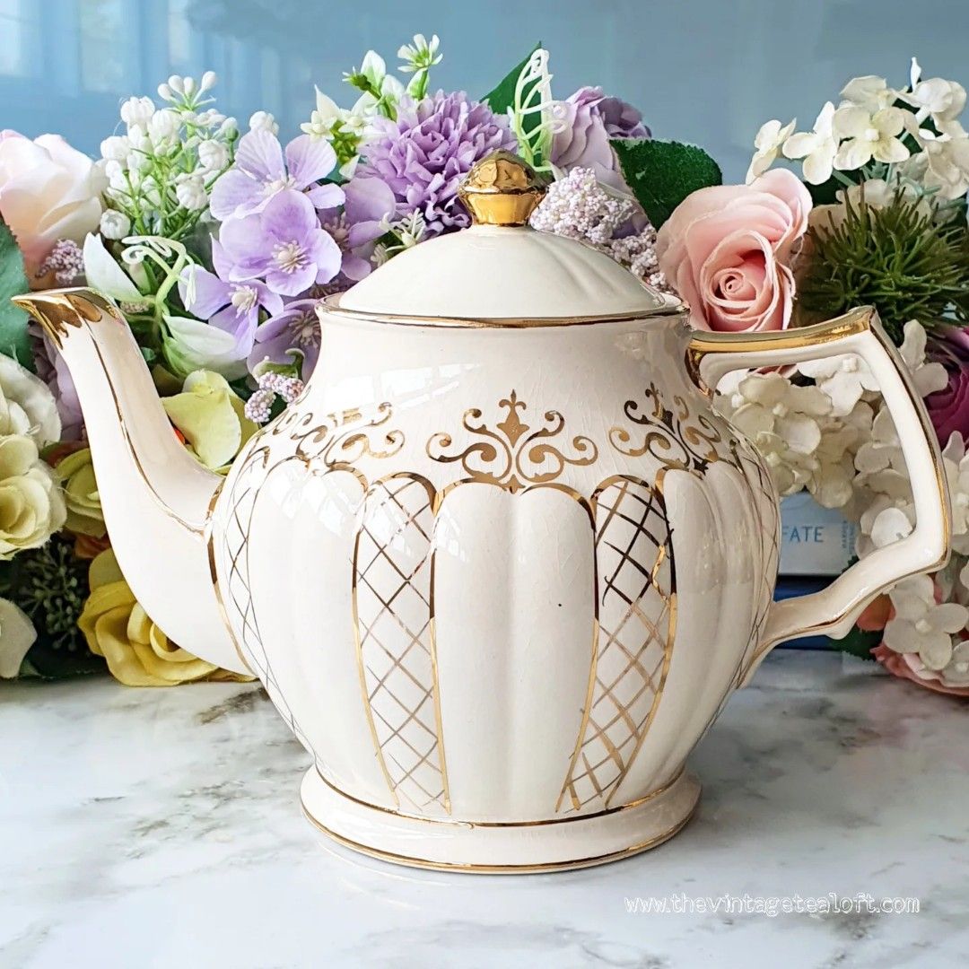 1950 Sadler Teapot with Gold Reliefs, Furniture & Home Living ...