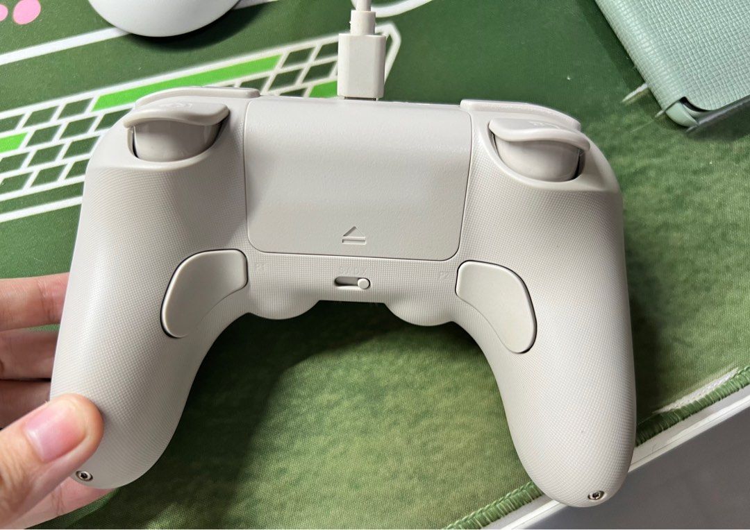 8bitdo Pro 2 Bluetooth Controller, Computers & Tech, Parts ...