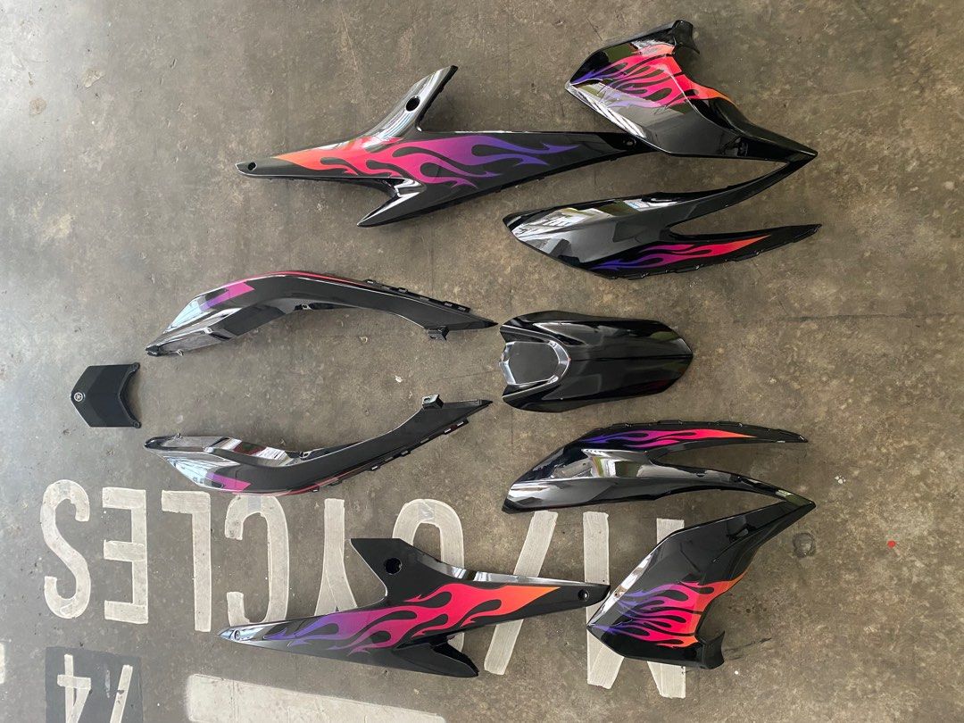 Aerox v1 coverset, Motorcycles, Motorcycle Accessories on Carousell